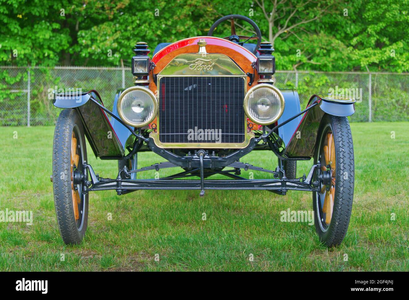 1912 model t wheel hi-res stock photography and images - Alamy