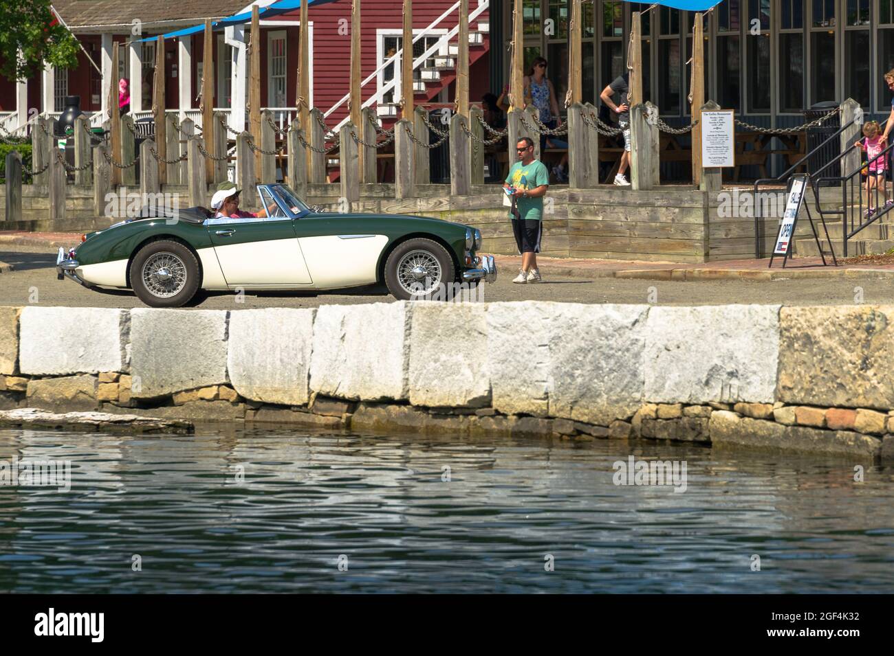 Austin healey 3000 mk ii hi-res stock photography and images - Alamy