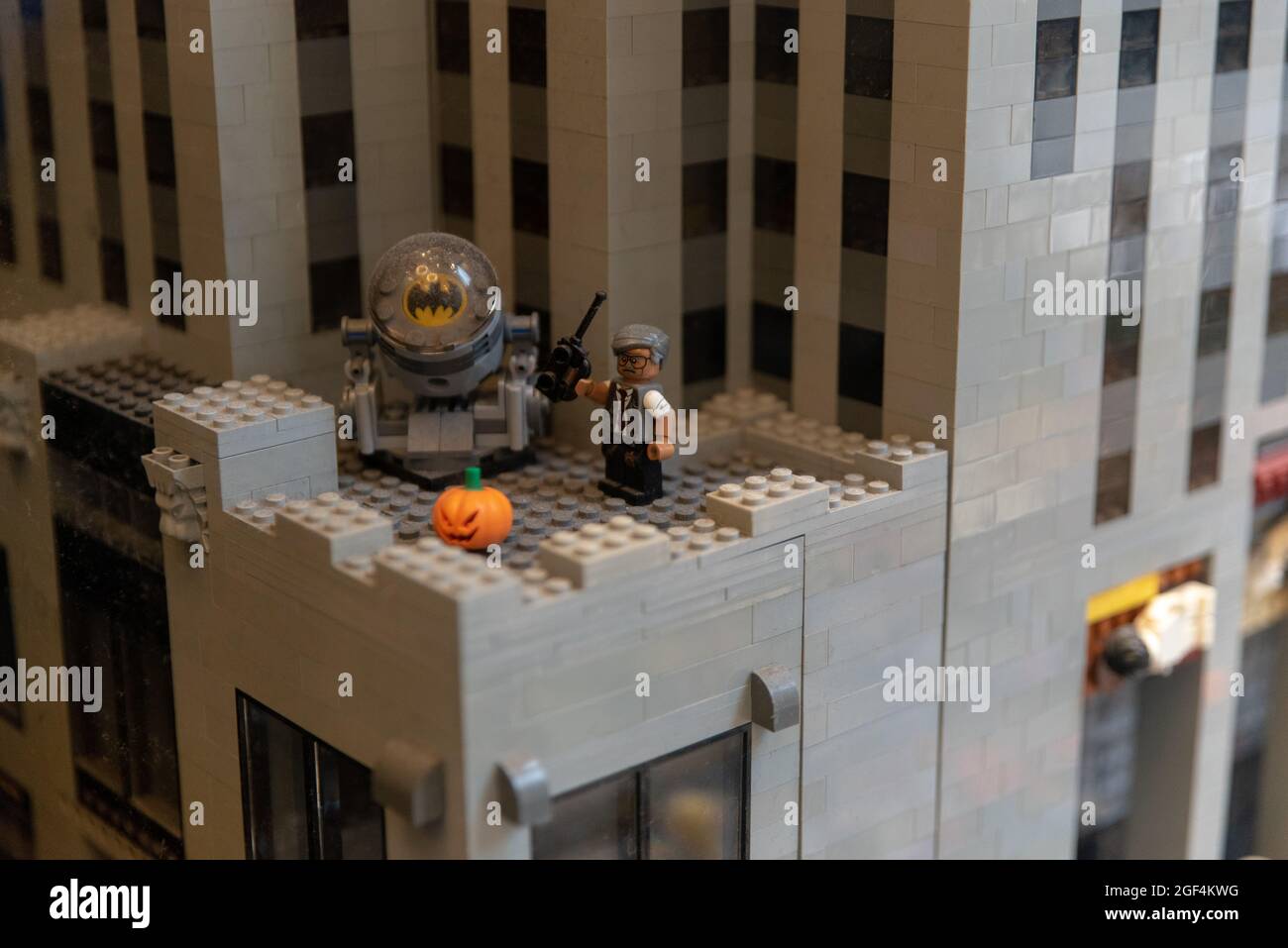 Inside the lego store in new york city Stock Photo - Alamy