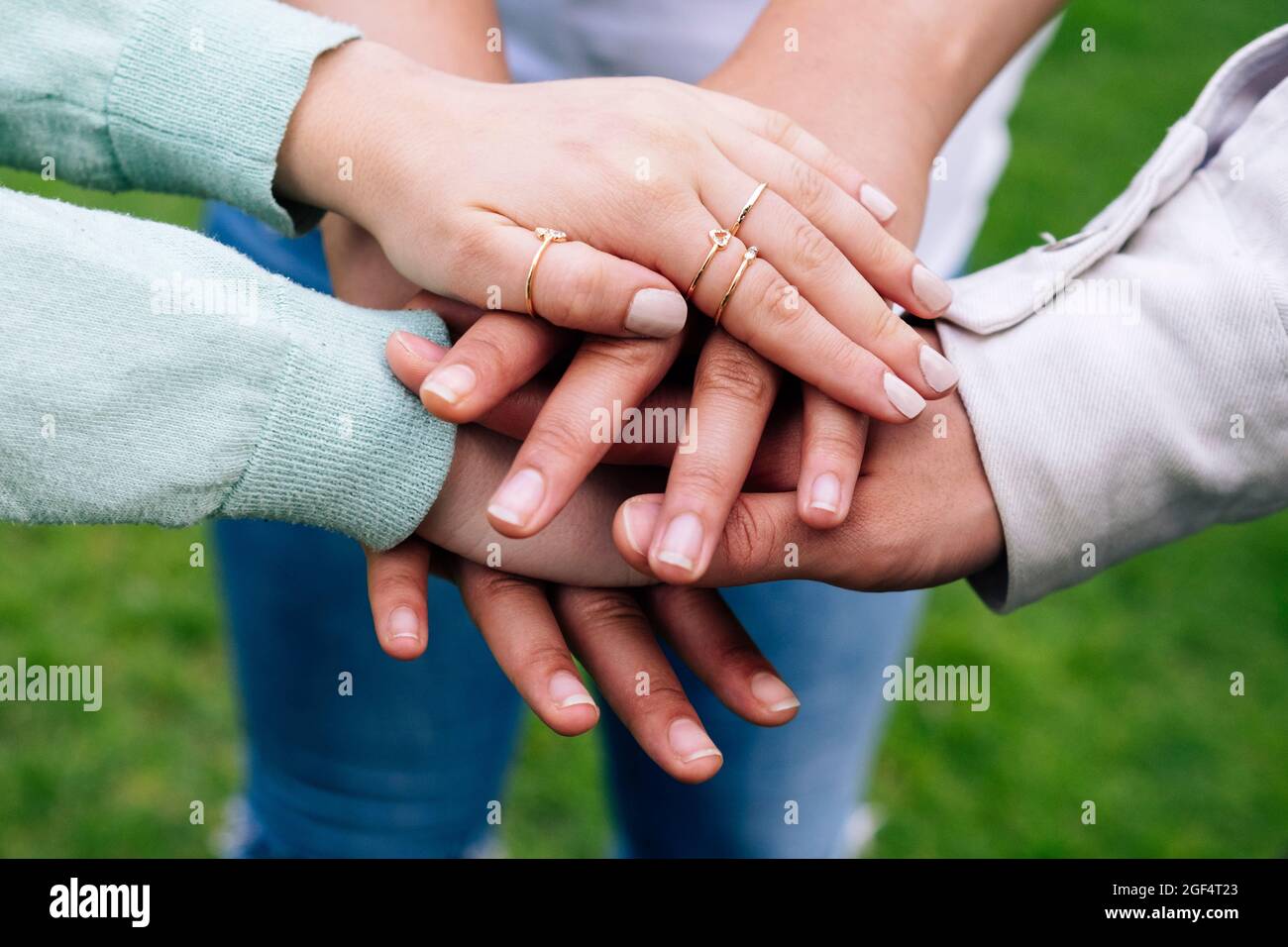 Asian male hands hi-res stock photography and images - Alamy