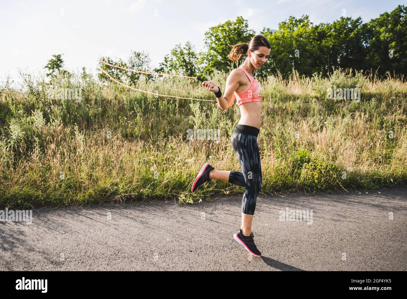 Female physical athlete hi-res stock photography and images - Alamy