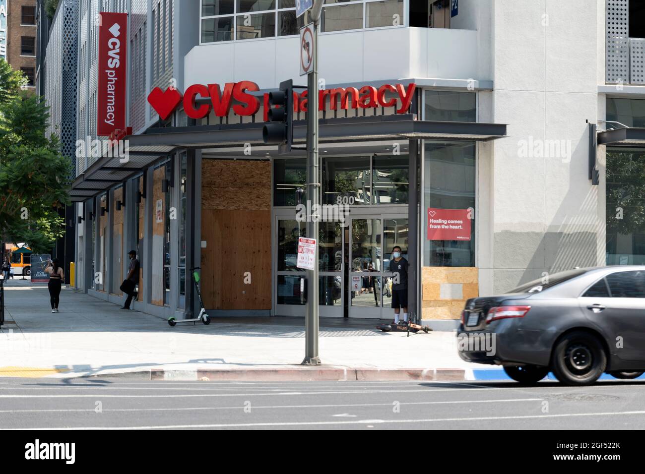Los Angeles, CA USA - August 20, 2020: Windows on the CVS Pharmacy ...