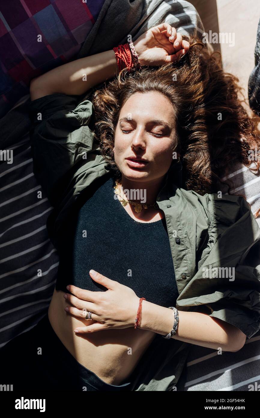 Woman bored bed hi-res stock photography and images - Alamy