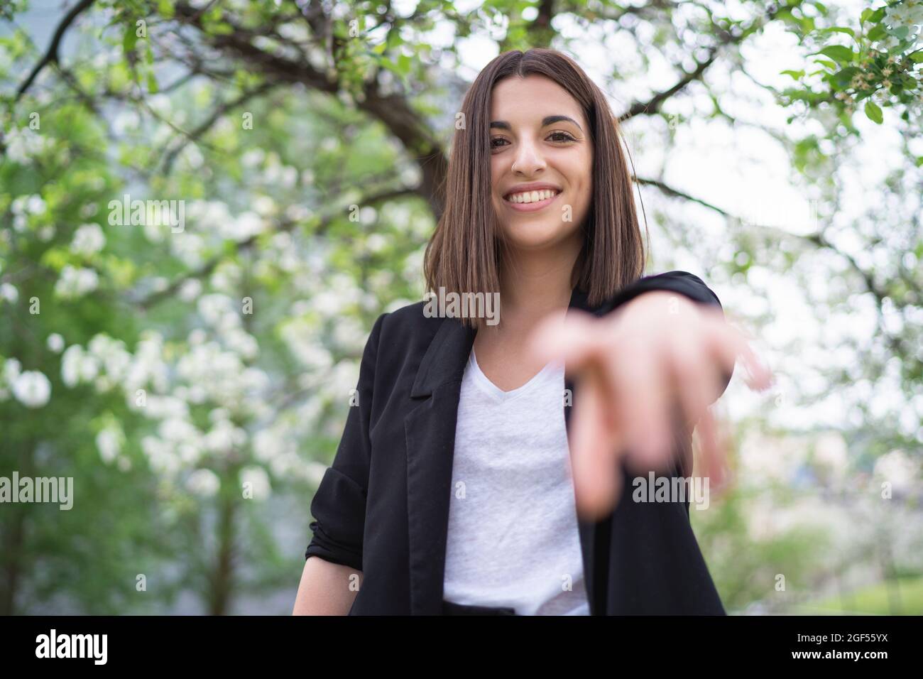 Women reaching hi-res stock photography and images - Alamy