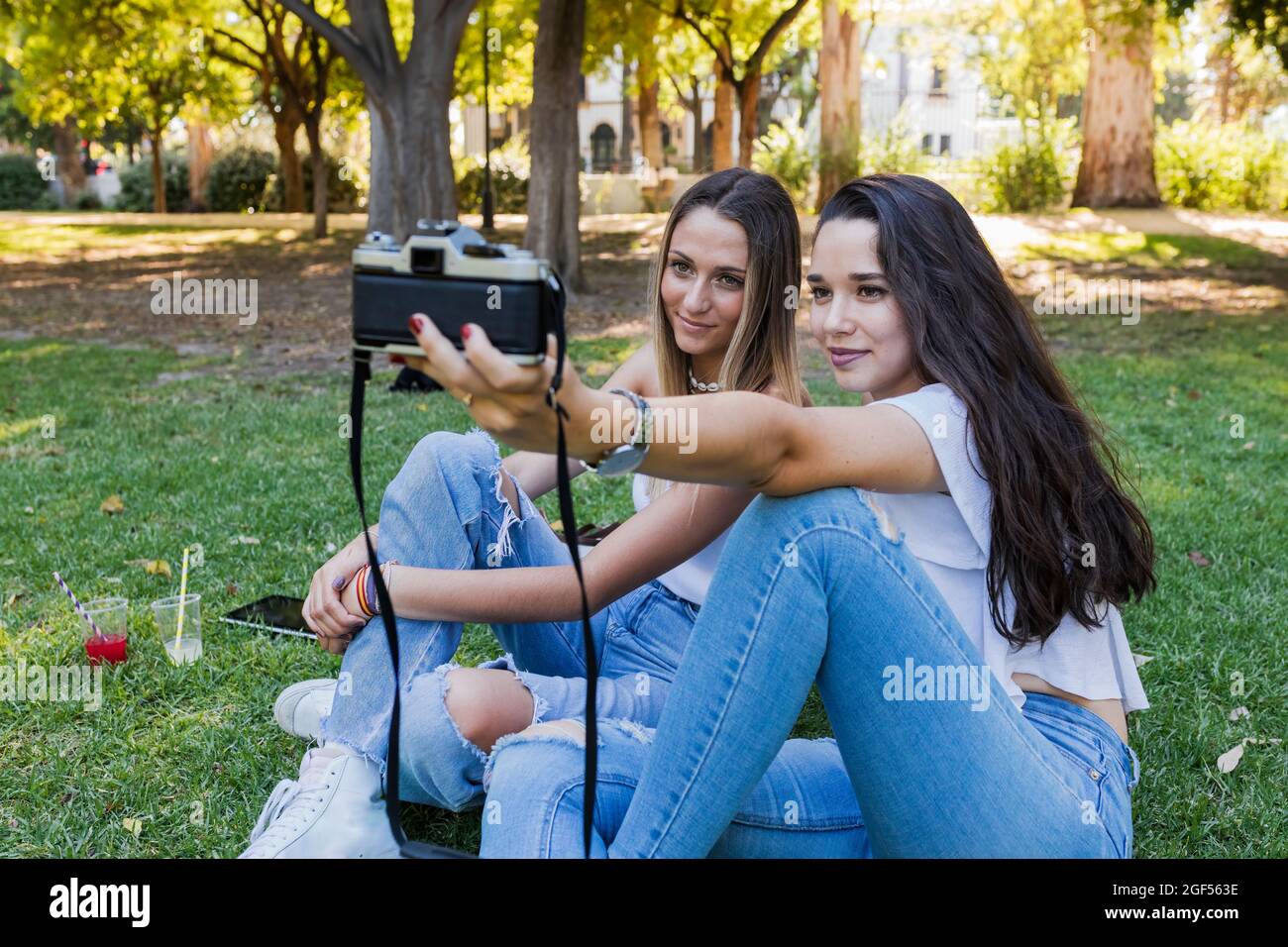 Public camera hi-res stock photography and images - Alamy