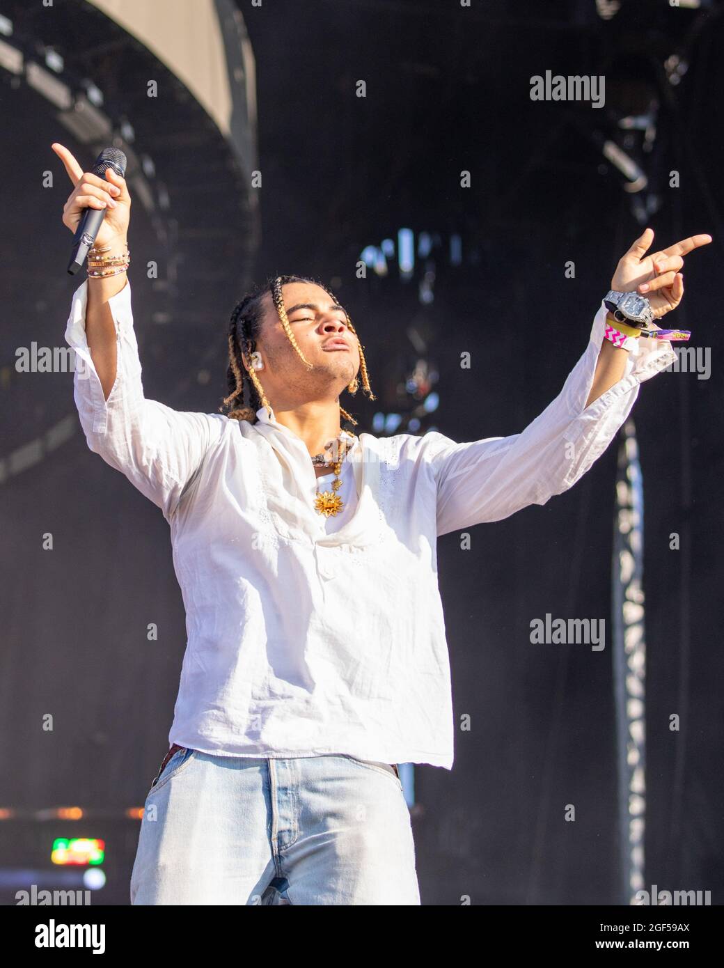 24kGoldn (Golden Landis Von Jones) during the Lyrical Lemonade Summer ...