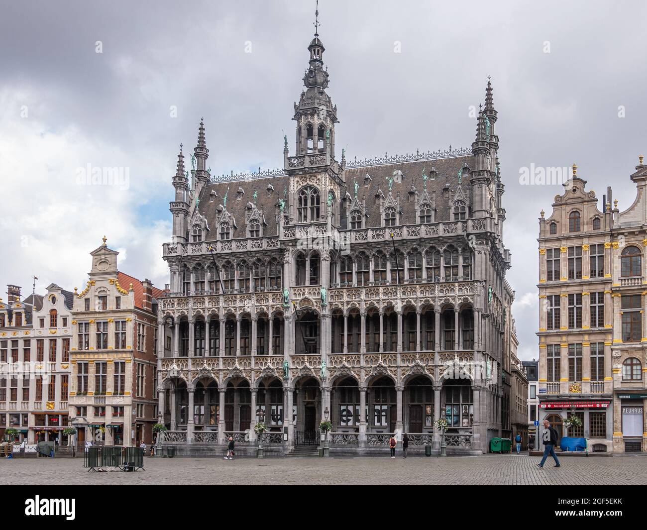 Brussels, Belgium - July 31, 2021: Gray stone historic city hall with ...