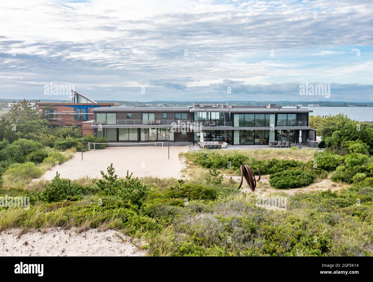 Flying point beach southampton hi-res stock photography and images - Alamy