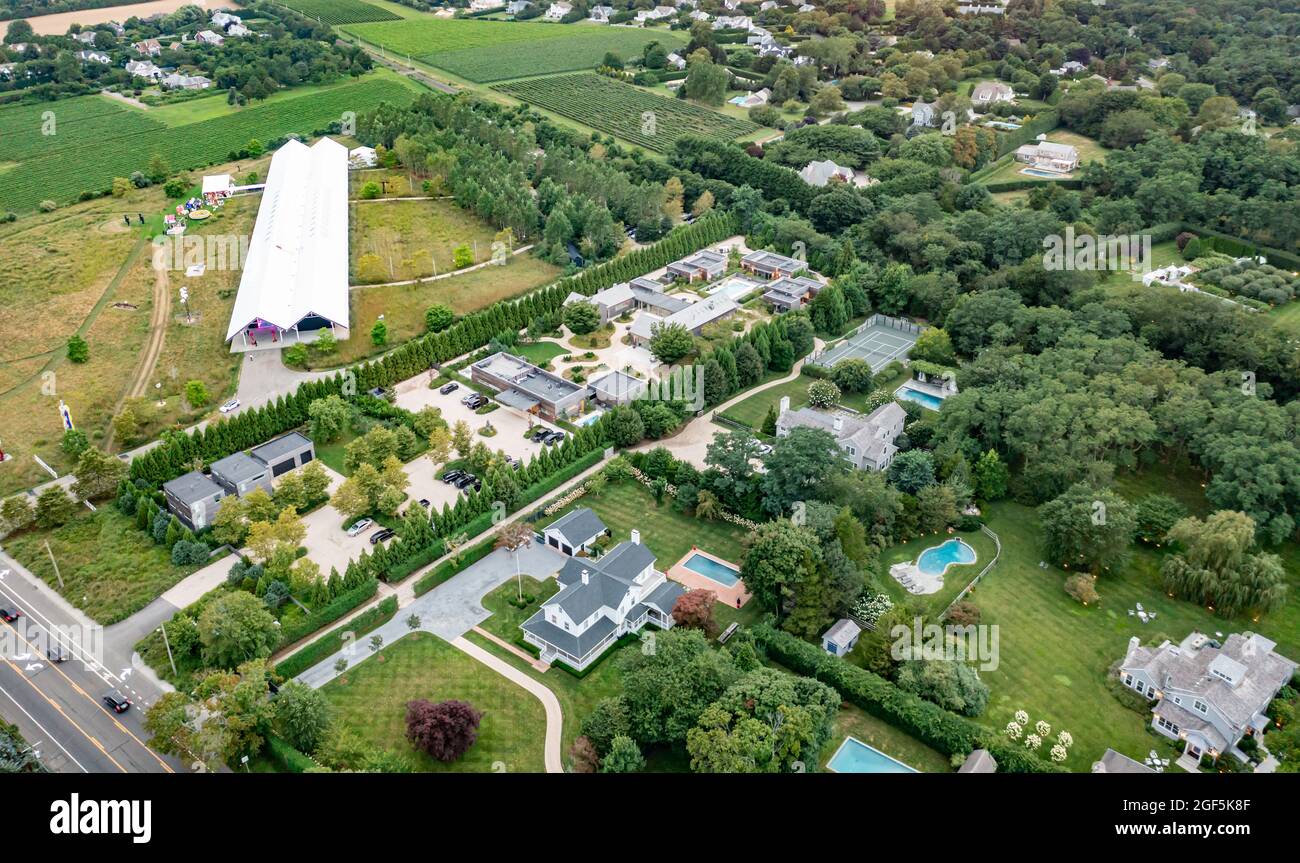 Shou sugi ban house hi-res stock photography and images - Alamy