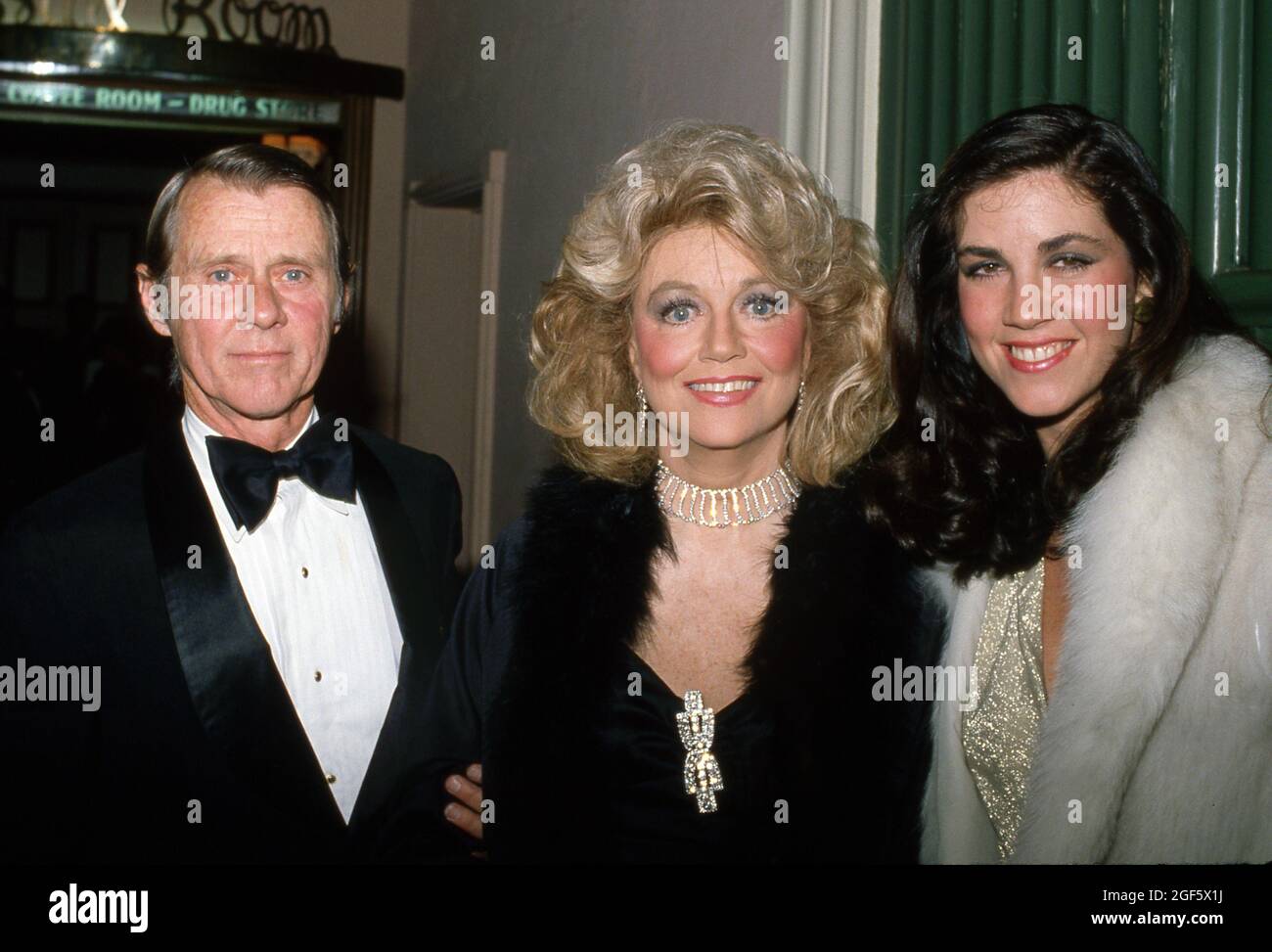 Curtis Kent, Dorothy Malone and daughter Mimi Circa 1980's Credit ...