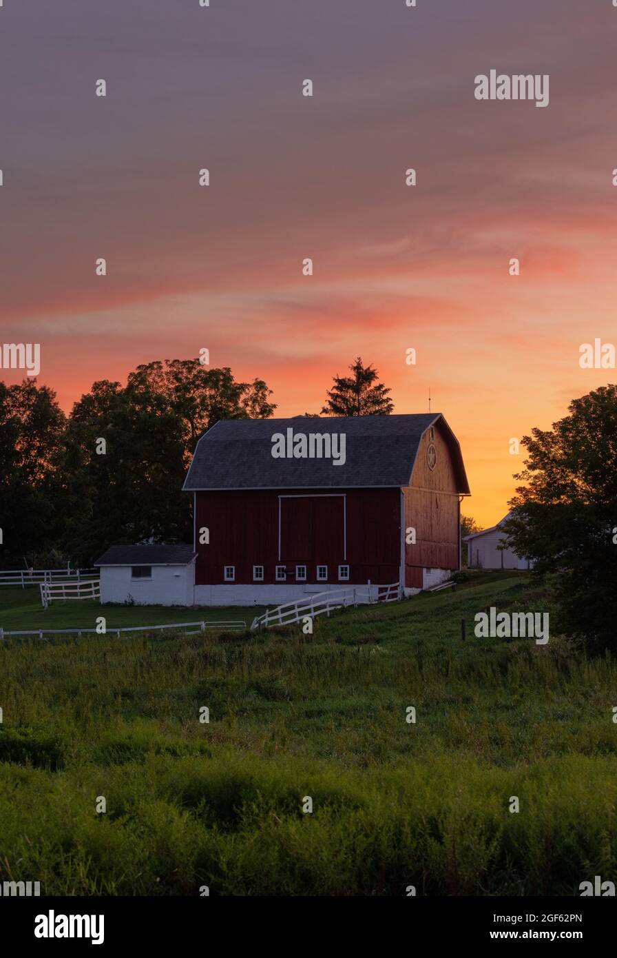 Michigan farm house hi-res stock photography and images - Alamy