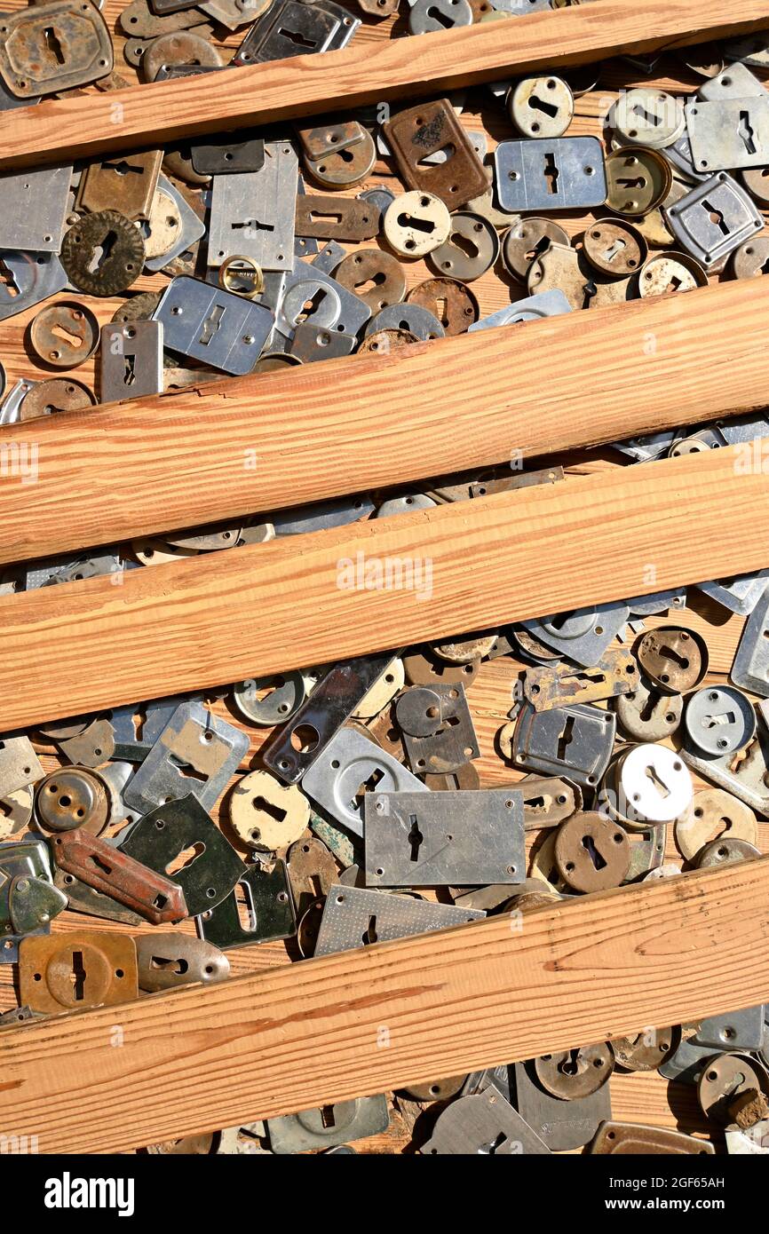 Lock Padlock House Keys Bronze Metal Pine Wood Password Security ...