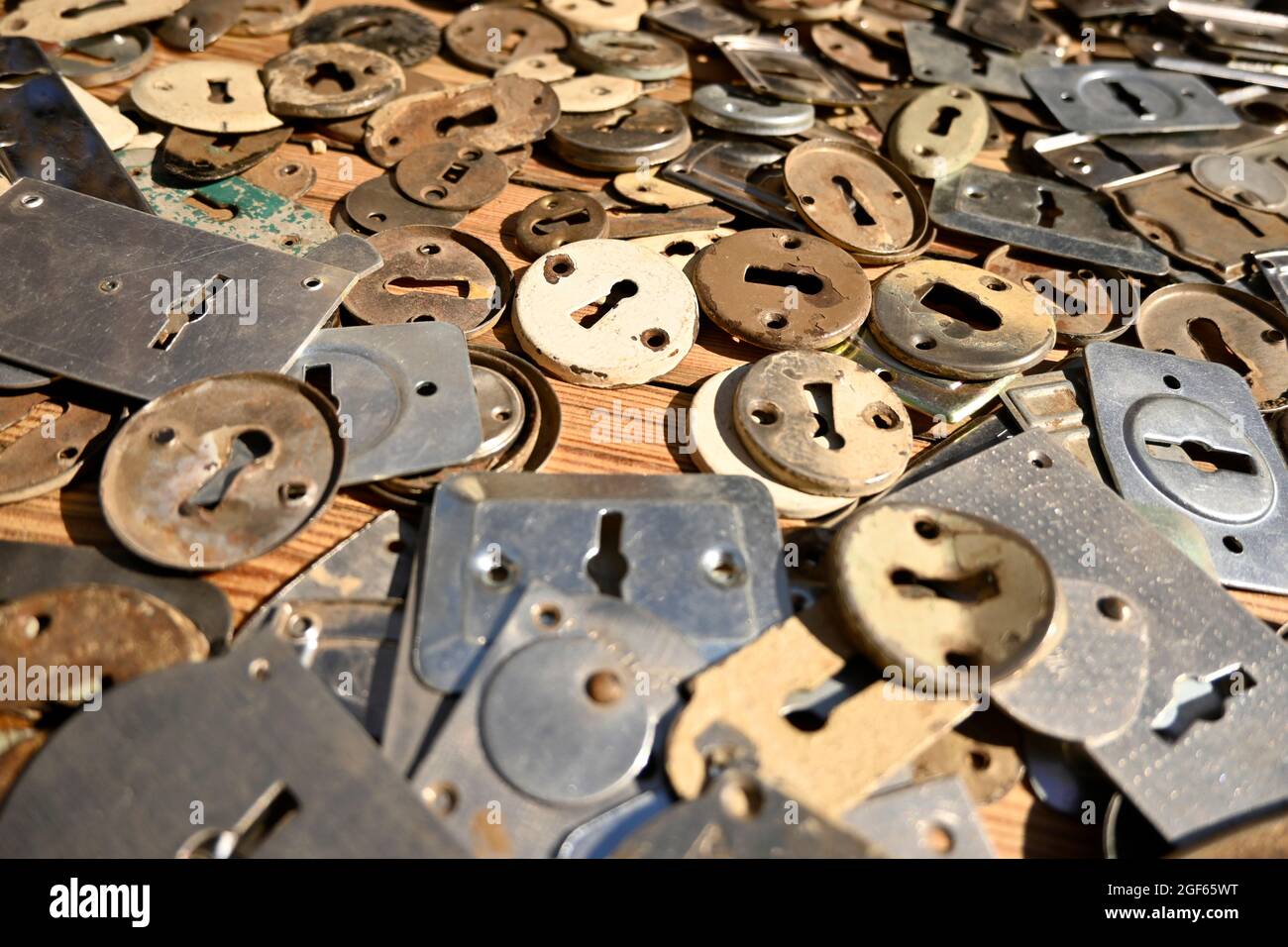 Lock Padlock House Keys Bronze Metal Password Security Privacy Closed ...