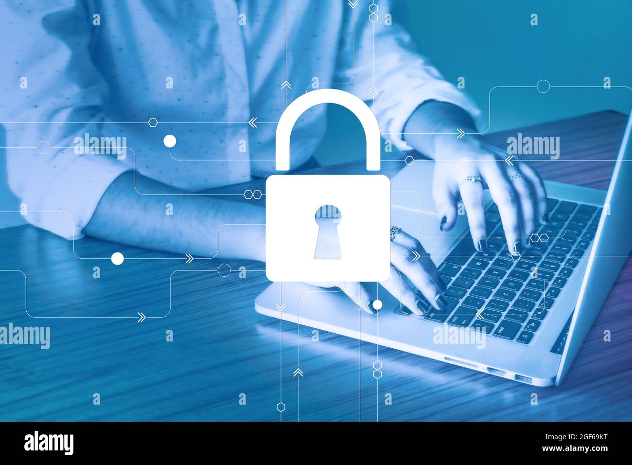Cyber security analyst hi-res stock photography and images - Alamy