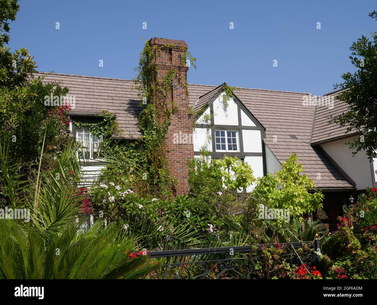 630 n hillcrest road hi-res stock photography and images - Alamy