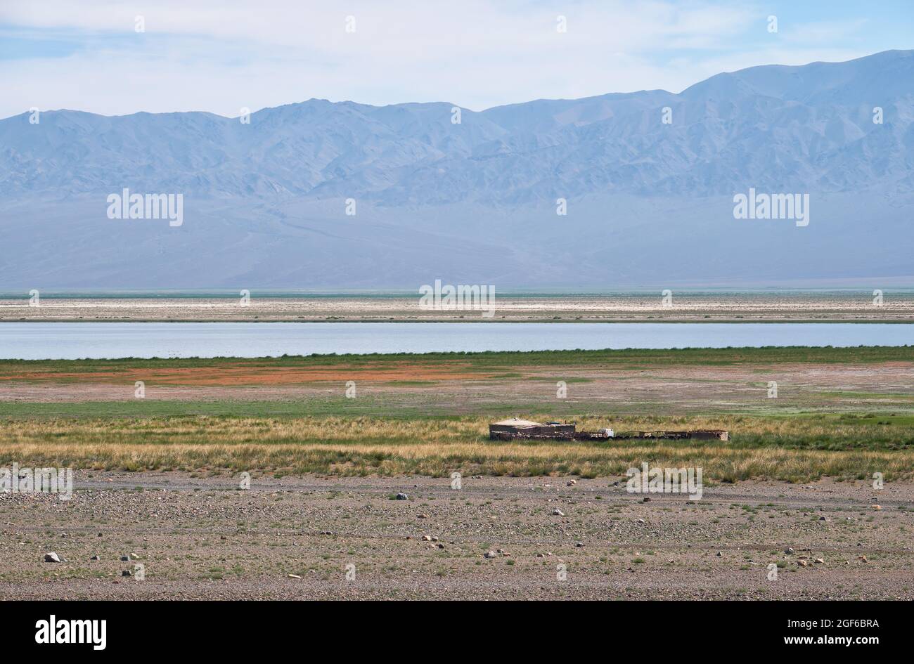 Mongolian house hi-res stock photography and images - Alamy