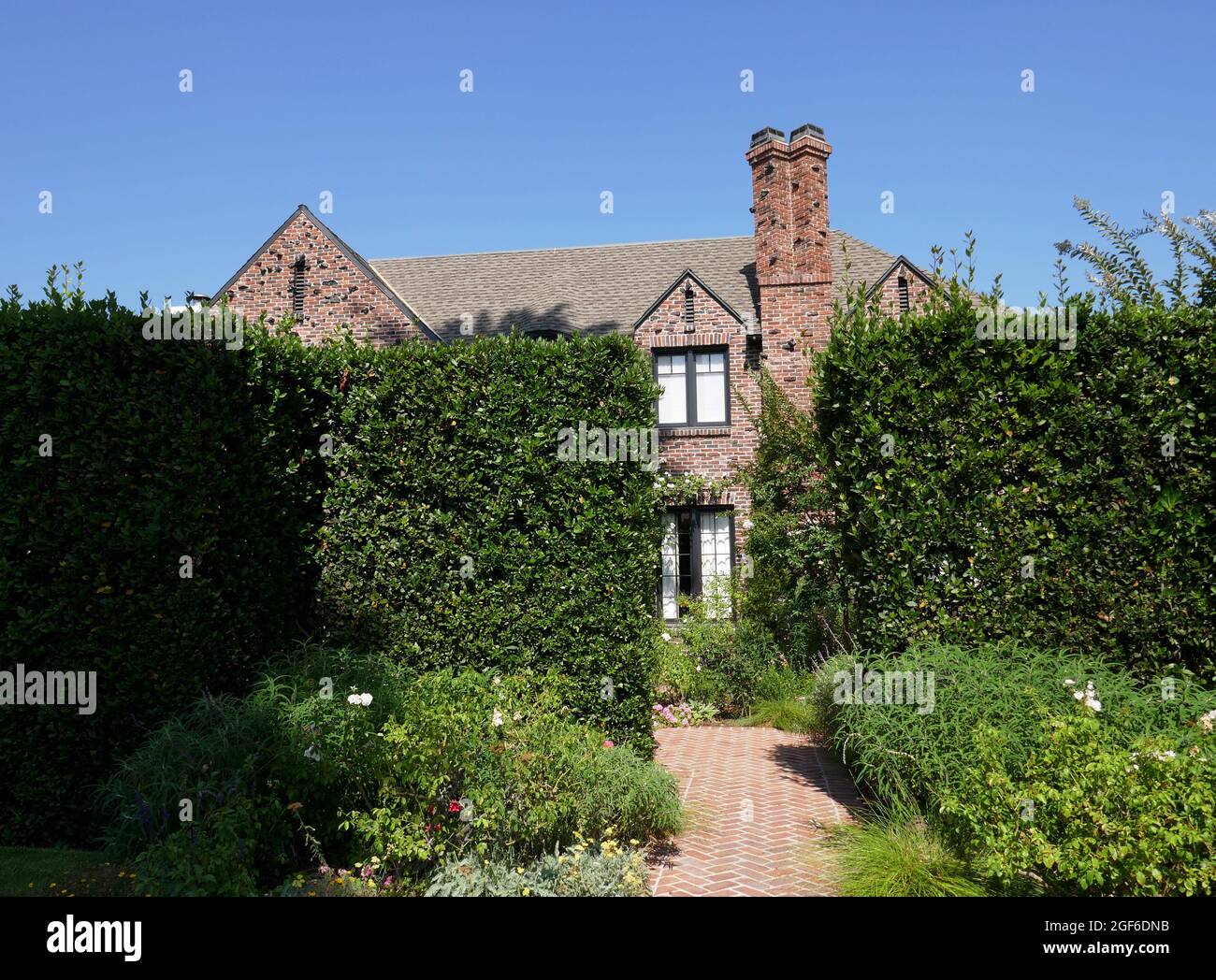 622 n hillcrest road hi-res stock photography and images - Alamy