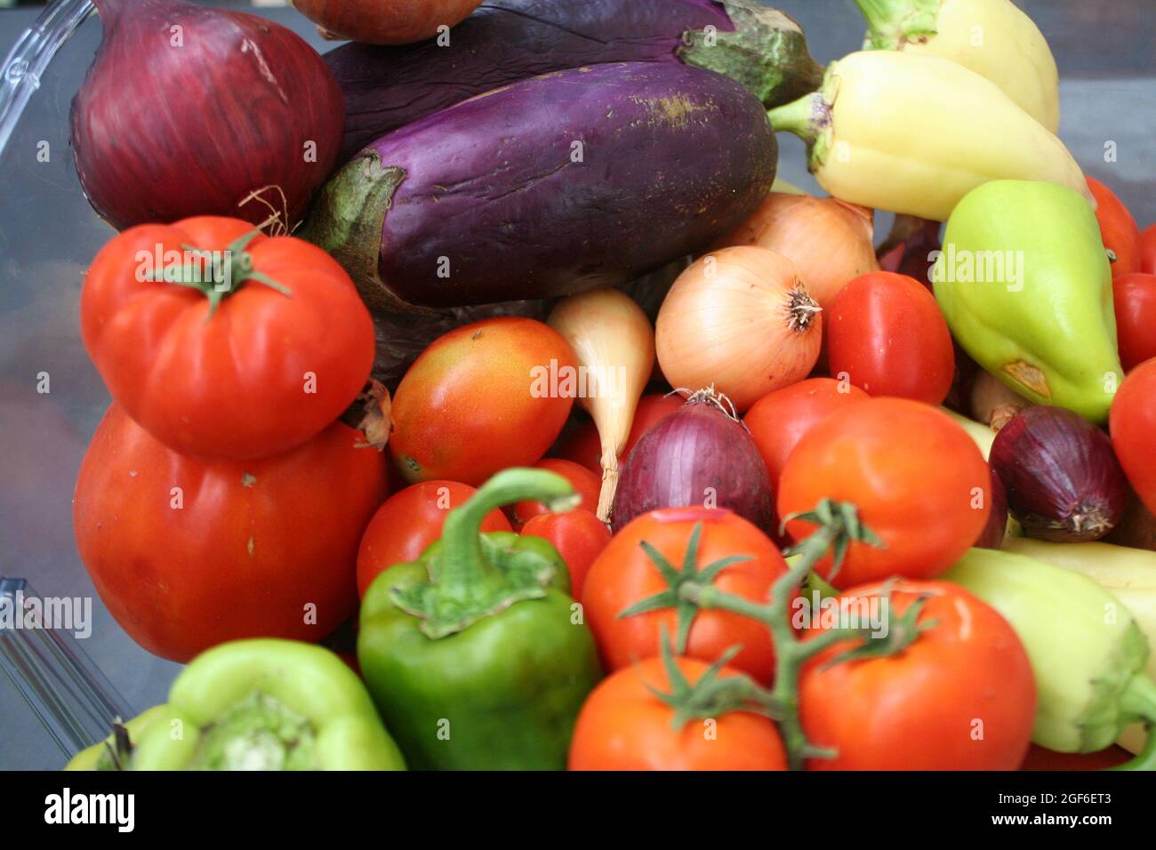 Sumer basket hi-res stock photography and images - Alamy