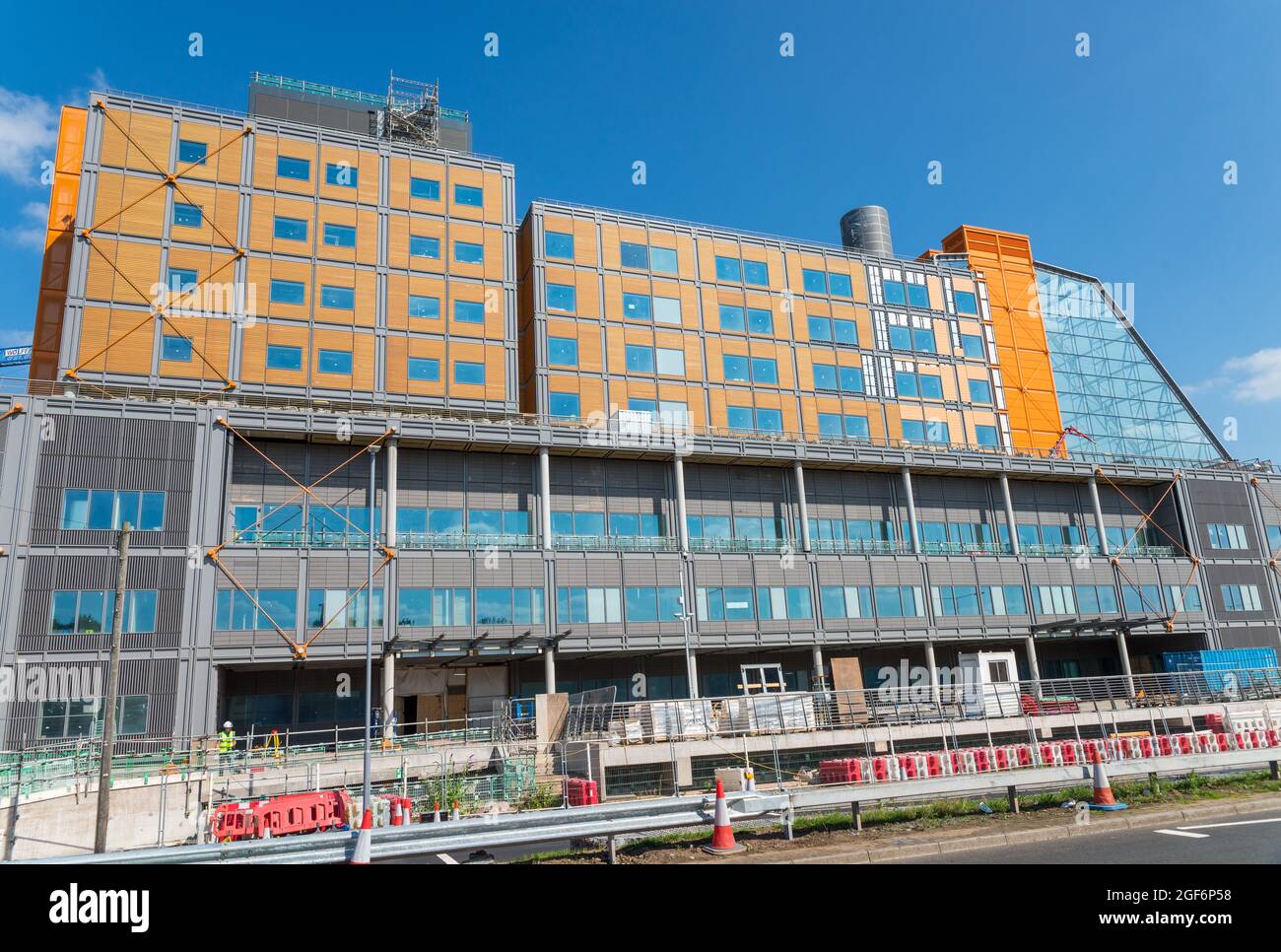 The new Midland Metropolitan University Hospital in Cape Hill ...