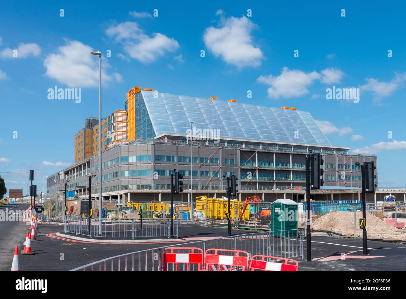 The new Midland Metropolitan University Hospital in Cape Hill ...