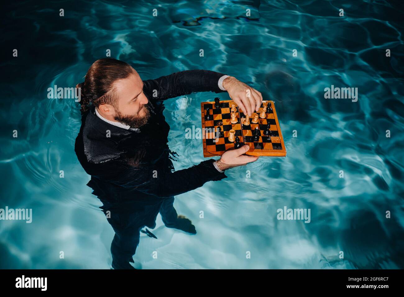 Chess playing pool hi-res stock photography and images - Alamy