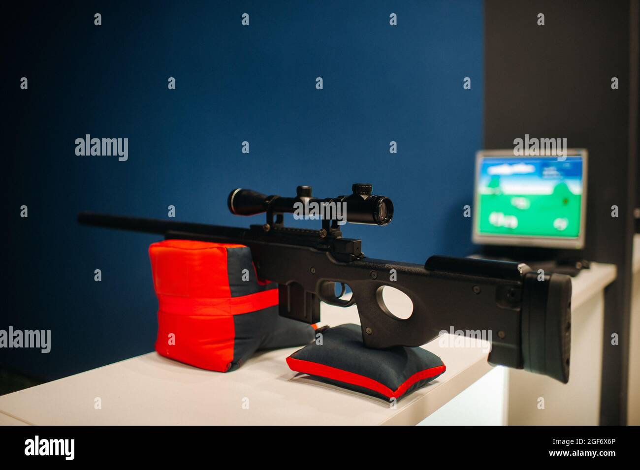 Modern air rifle hi-res stock photography and images - Alamy