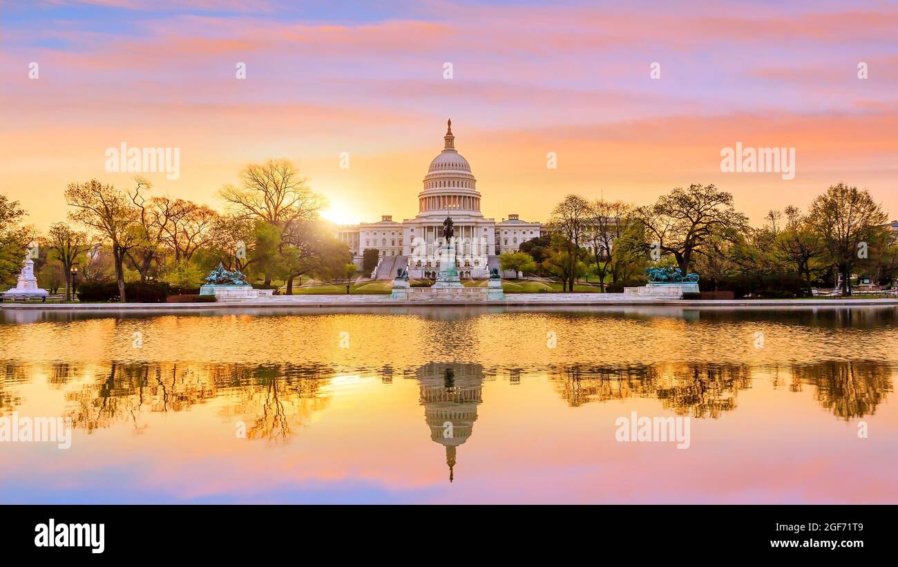 The United States Capitol building in Washington DC, sunrise Stock ...
