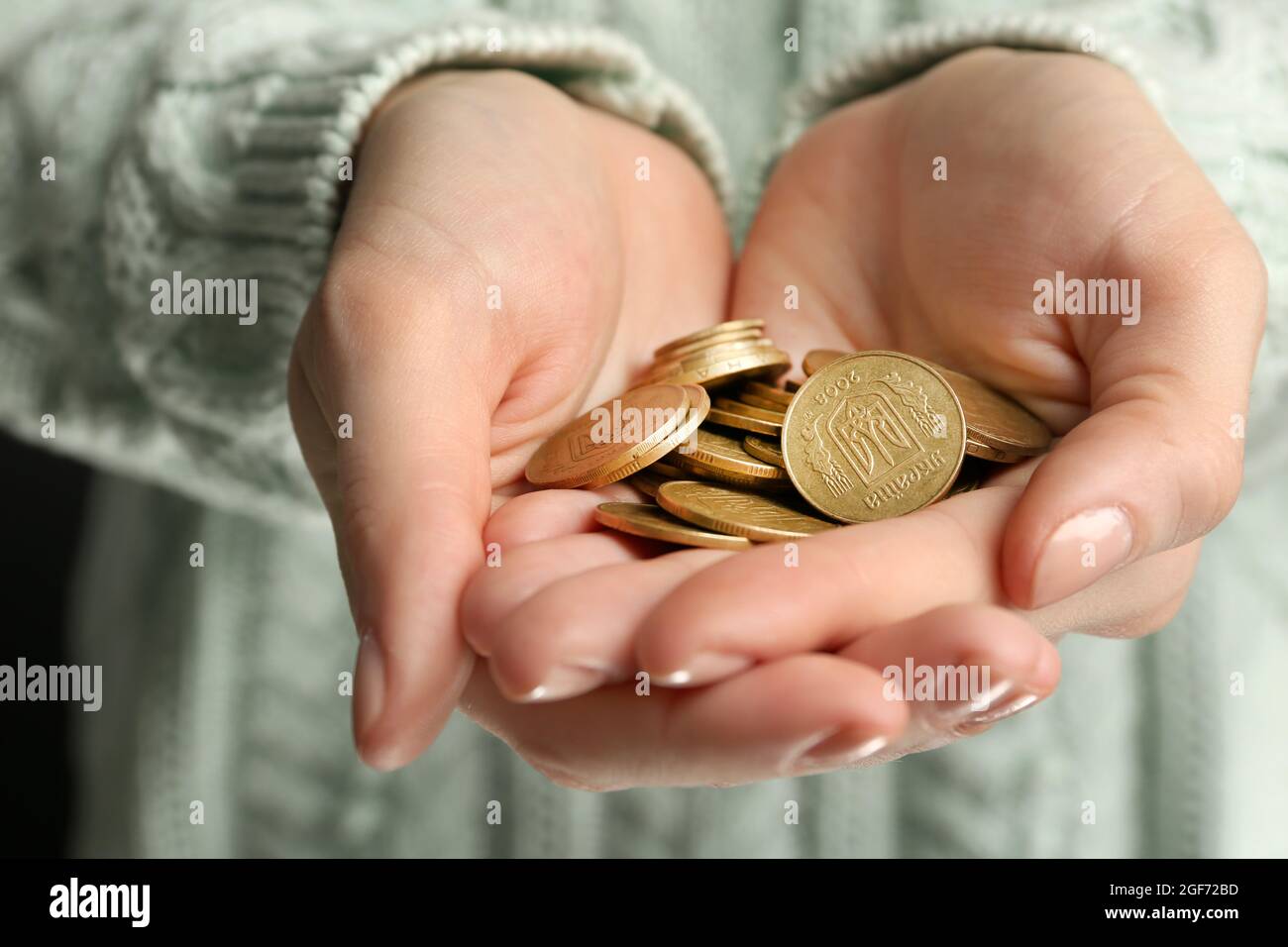Hand palms silver hi-res stock photography and images - Alamy