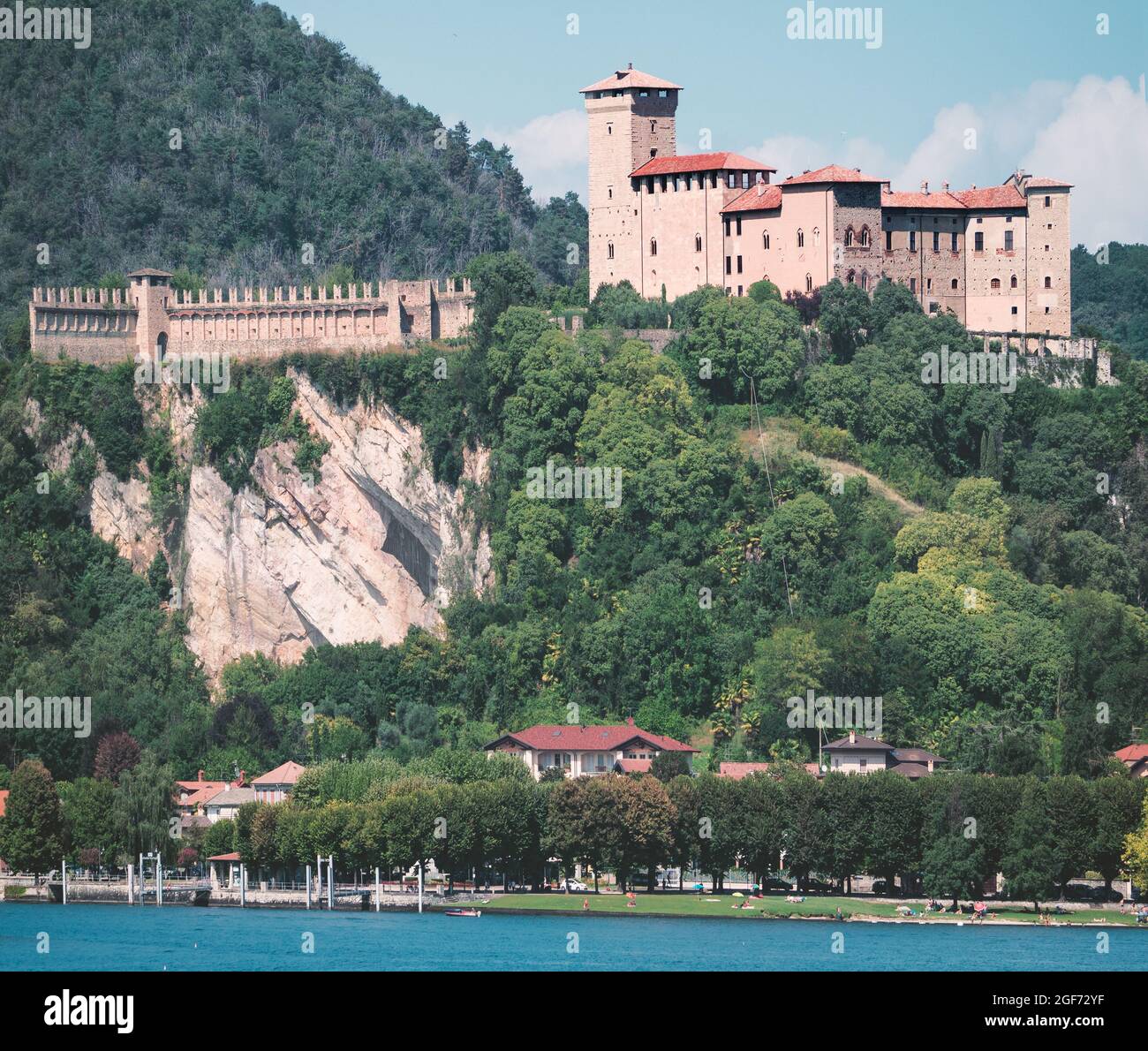 Castle hills wood hi-res stock photography and images - Alamy
