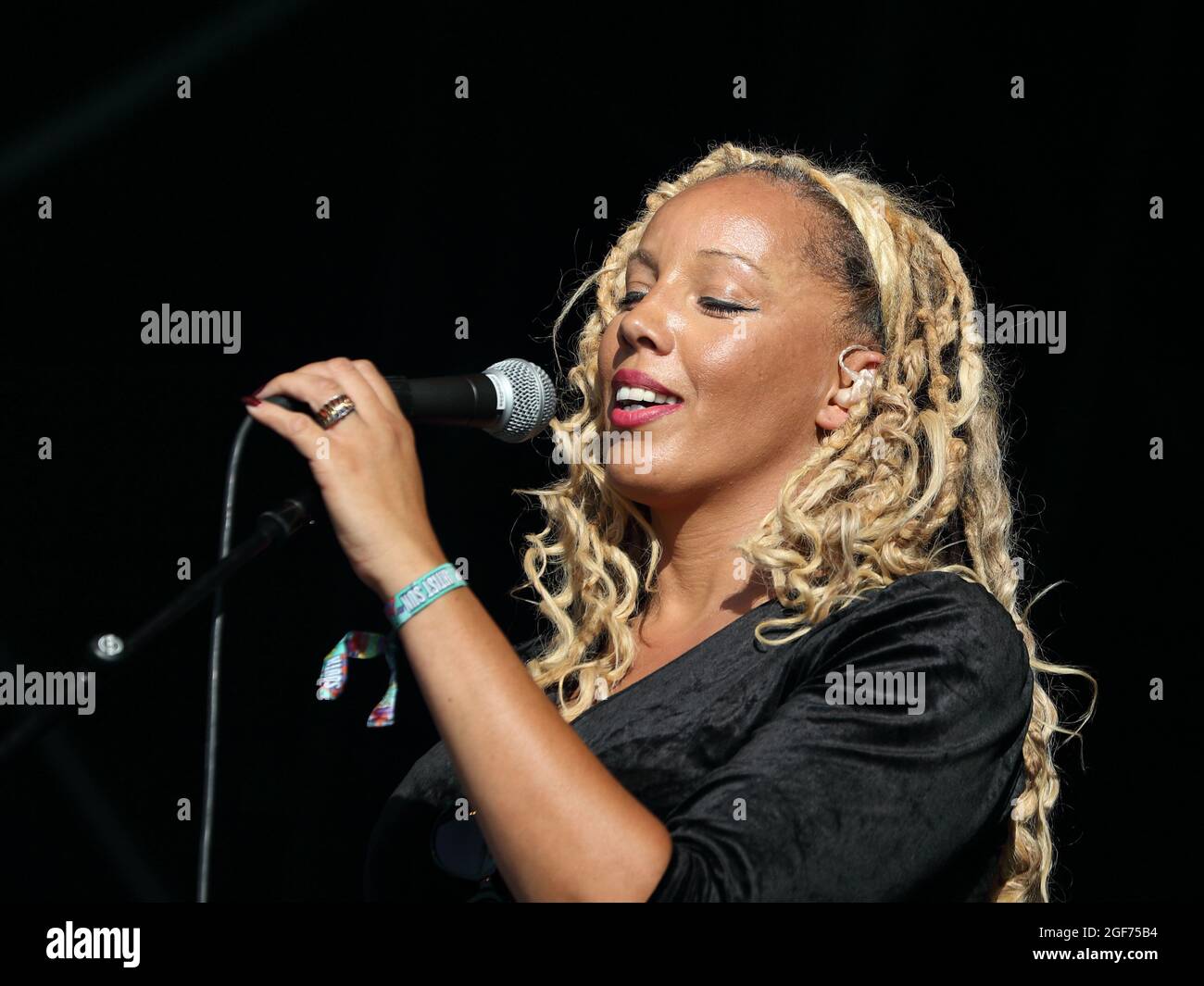 Charlotte Kelly of Soul II Soul performed live on stage at the Rewind ...