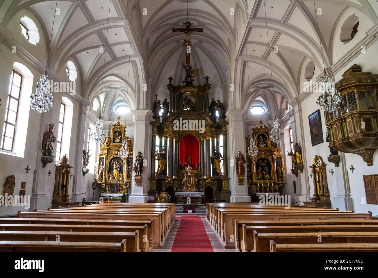 Golden altars and chandeliers hi-res stock photography and images - Alamy