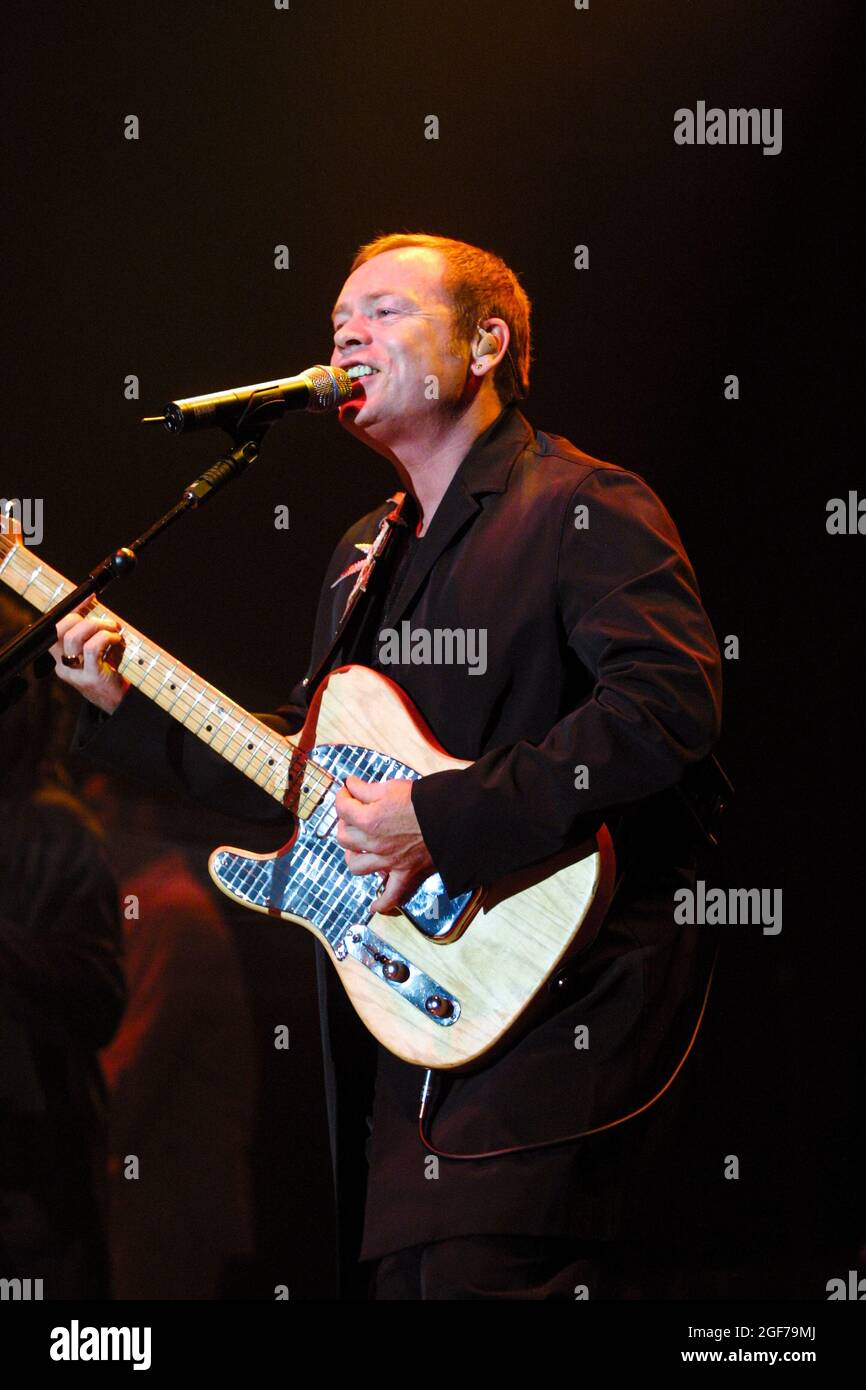 UB40 Concert, Wembley Arena London, 9th November 2001- Lead Singer Ali ...