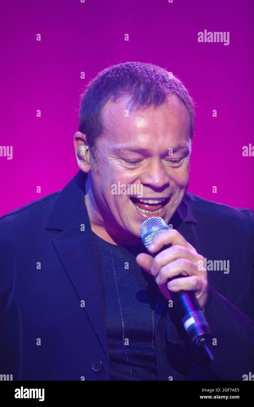 UB40 Concert, Wembley Arena London, 9th November 2001- Lead Singer Ali ...