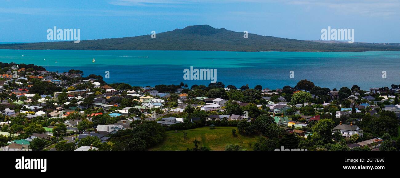 Rangitoto volcanic island hi-res stock photography and images - Alamy