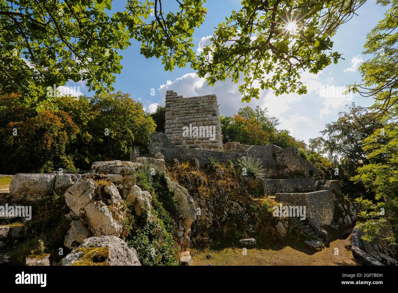 Hohengundelfingen castle hi-res stock photography and images - Alamy
