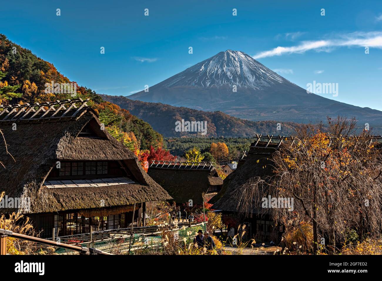 Saiko iyashi no sato nenba village hi-res stock photography and images ...