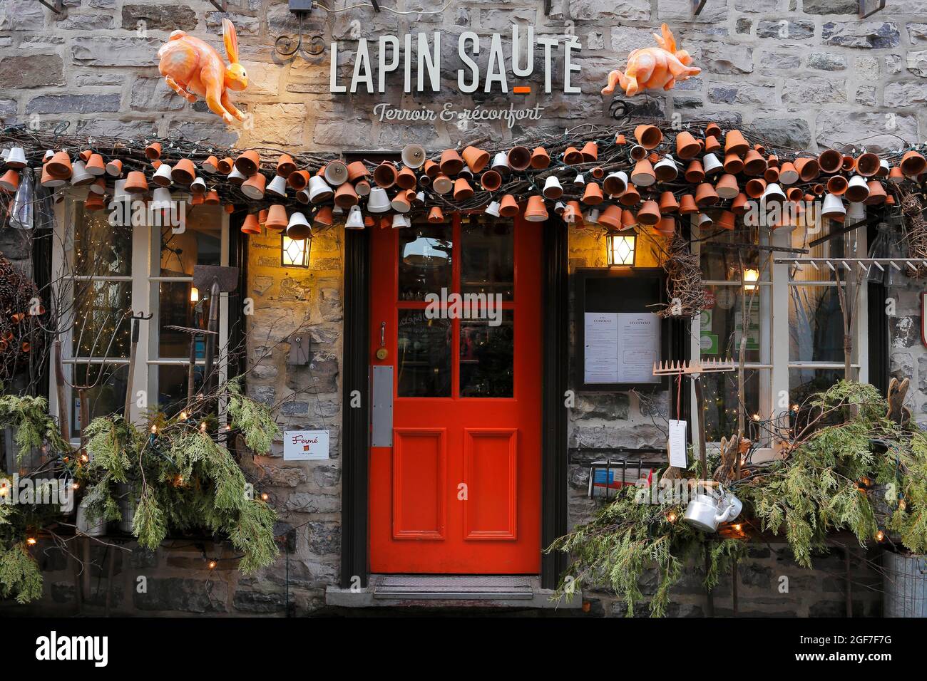 Downtown quebec historic hi-res stock photography and images - Alamy