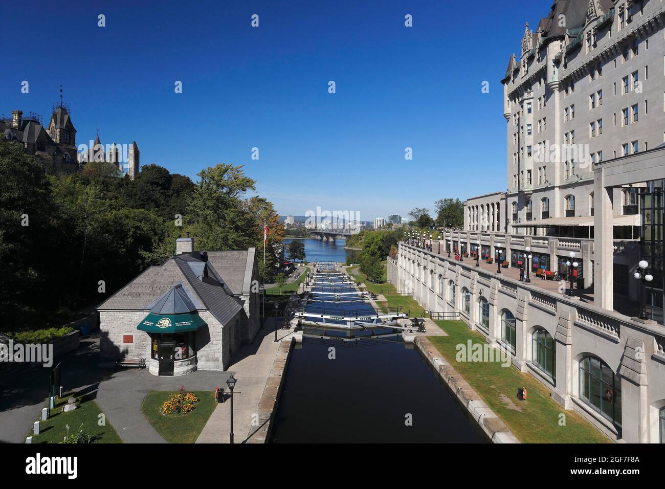 Canada canadian ontario province hi-res stock photography and images ...