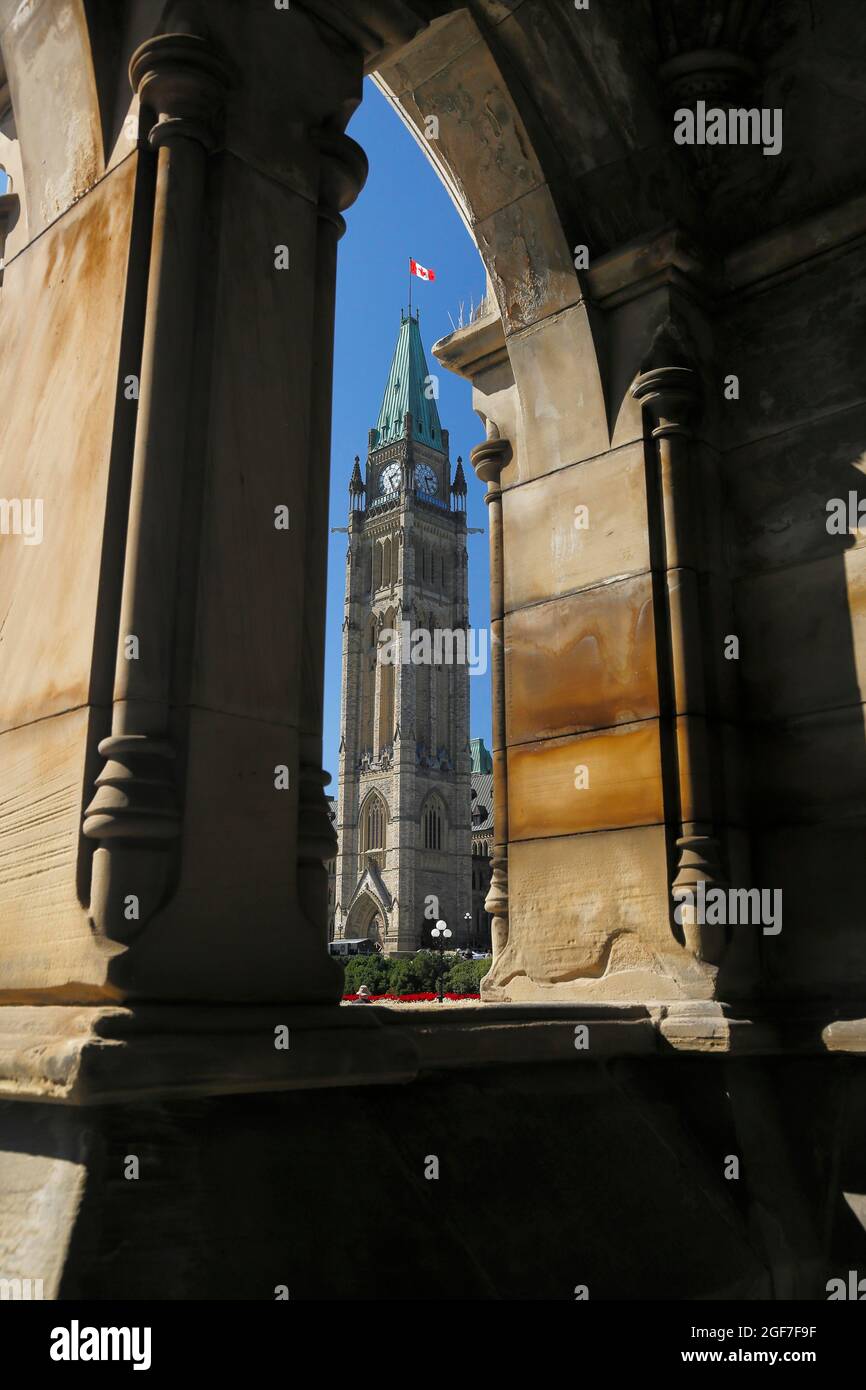 The Peace Tower, Parliament Hill, Ottawa, Province of Ontario, Canada ...
