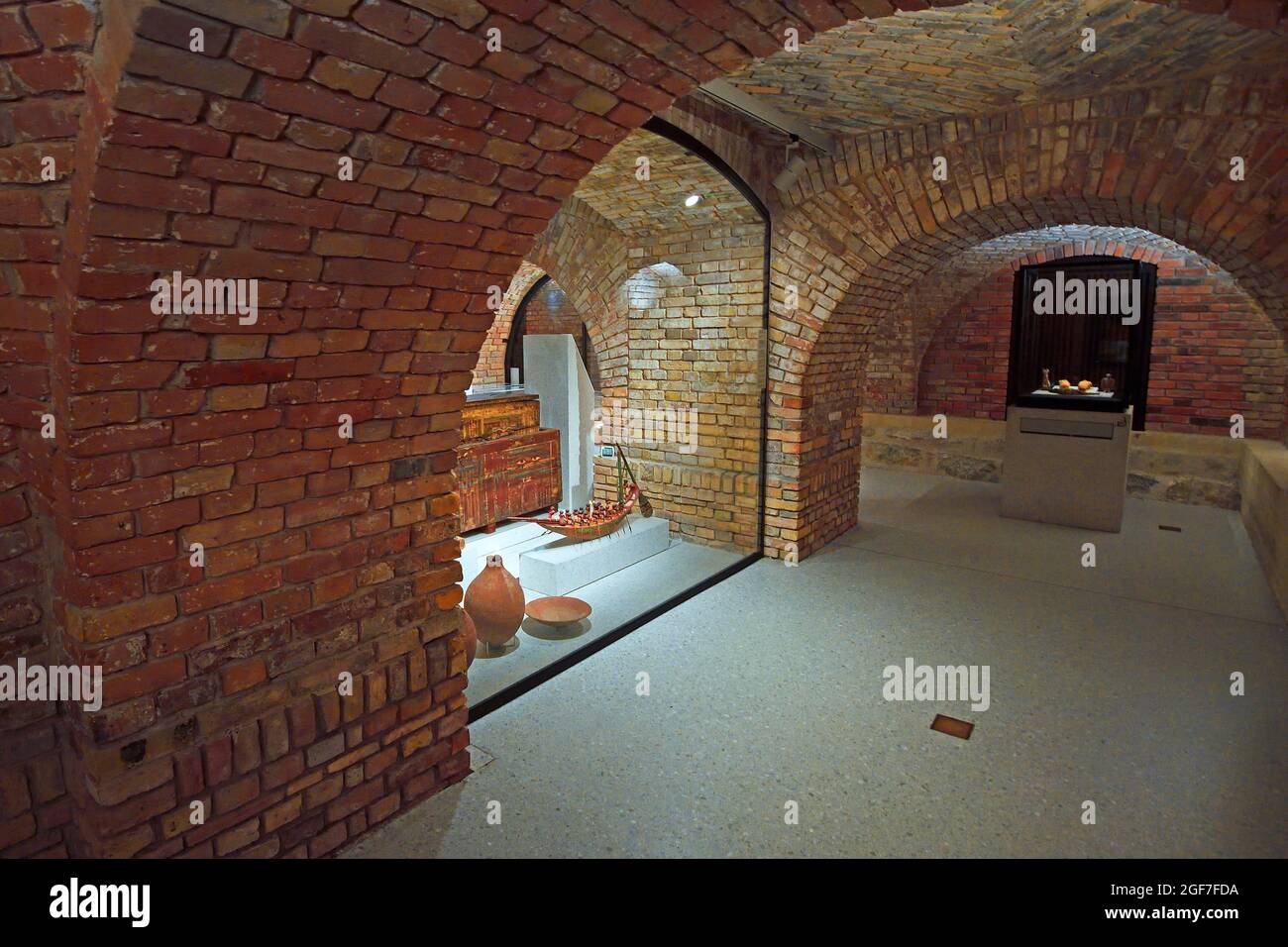 Vault museum hi-res stock photography and images - Alamy