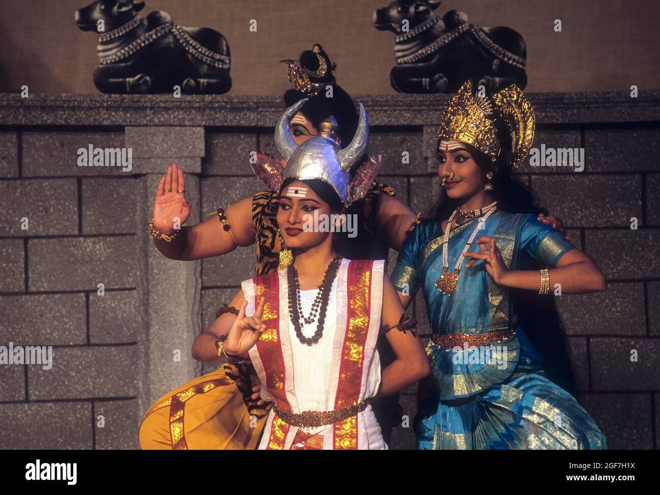 Bharatnatyam Dance Drama, Classical dance in Nataraja Temple at Perur ...