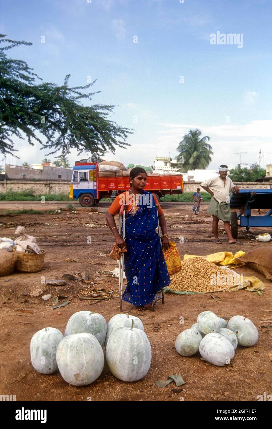 Weekly market at Perundurai near Erode in Tamil Nadu, India Stock Photo ...