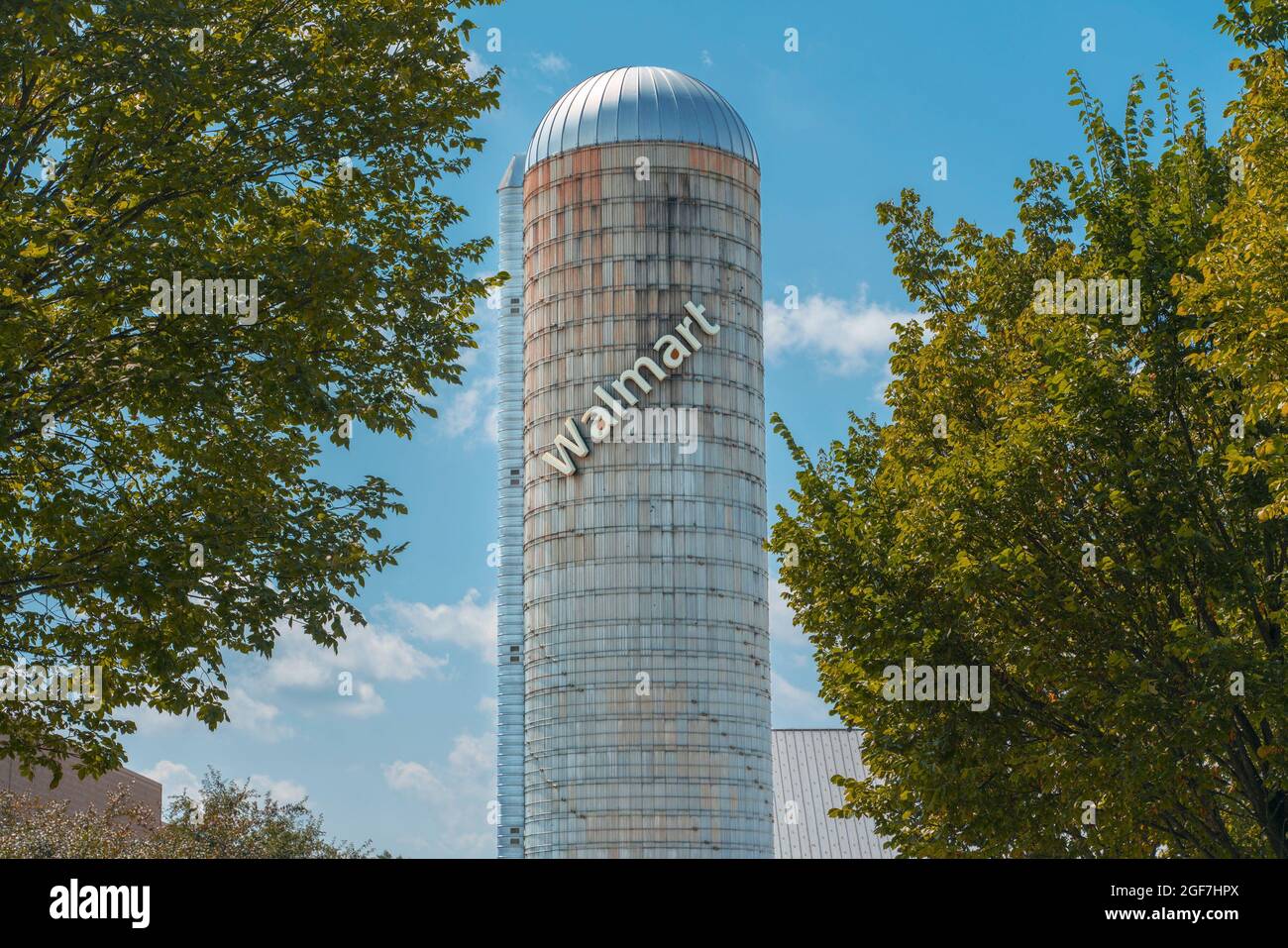 Walmart silo hi-res stock photography and images - Alamy