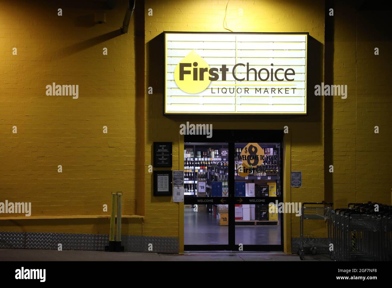 Australian liquor store hi-res stock photography and images - Alamy