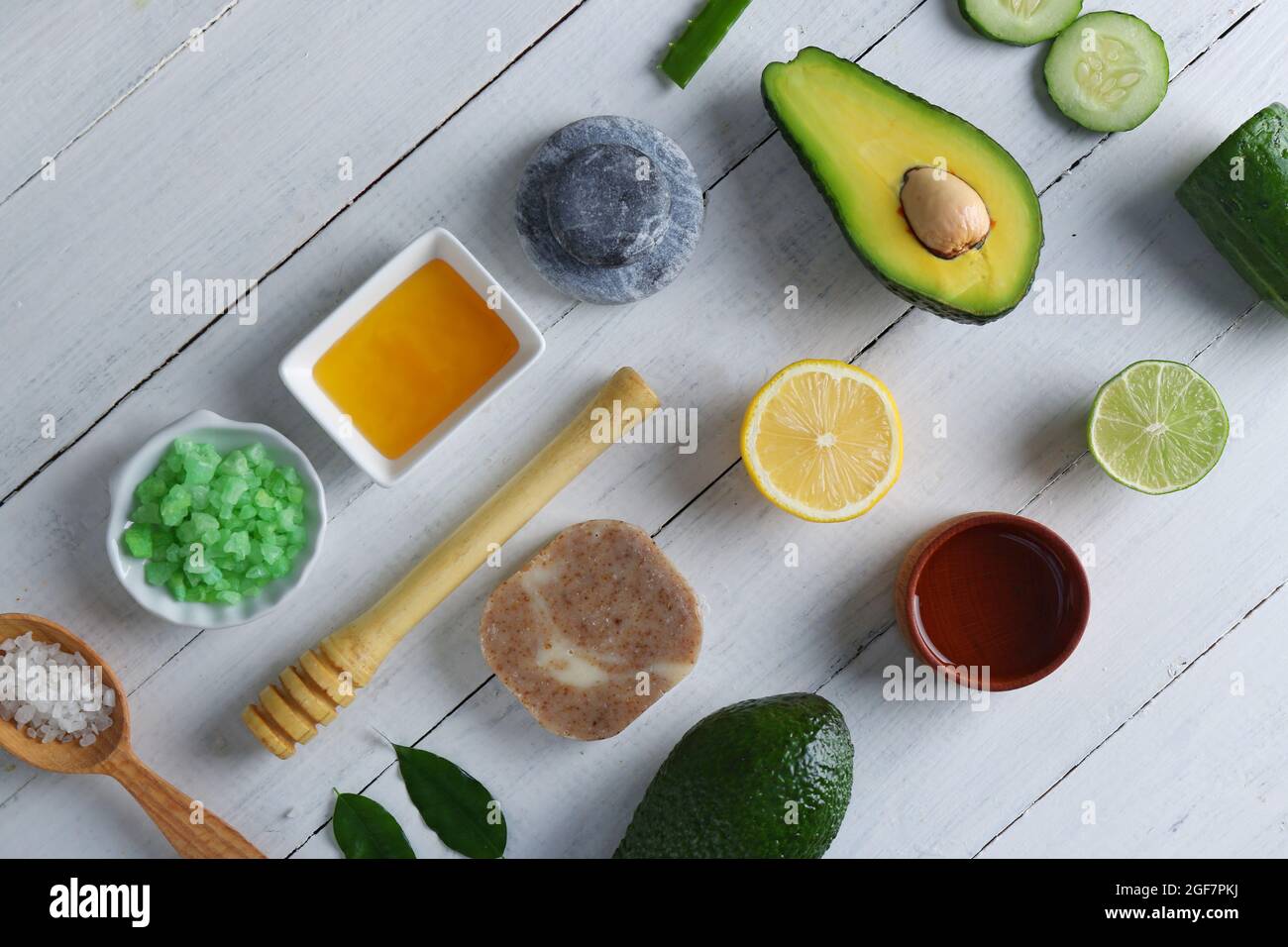 Products for a relaxing avocado spa treatment, top view Stock Photo - Alamy