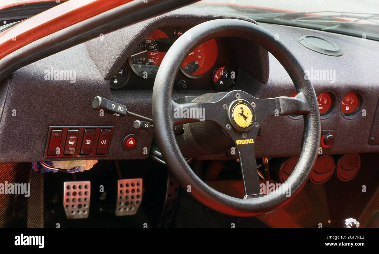 Ferrari f40 testing hi-res stock photography and images - Alamy