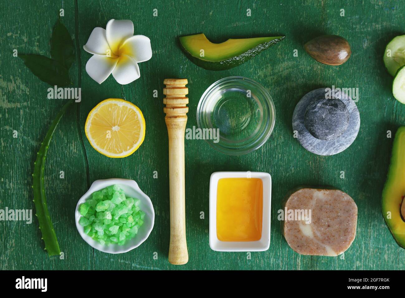 Products for a relaxing avocado spa treatment, top view Stock Photo - Alamy