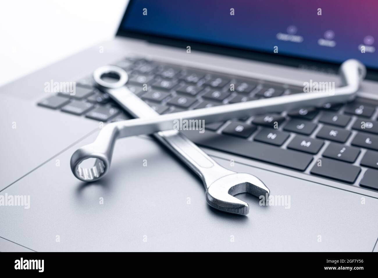 Steel fixing work hi-res stock photography and images - Alamy