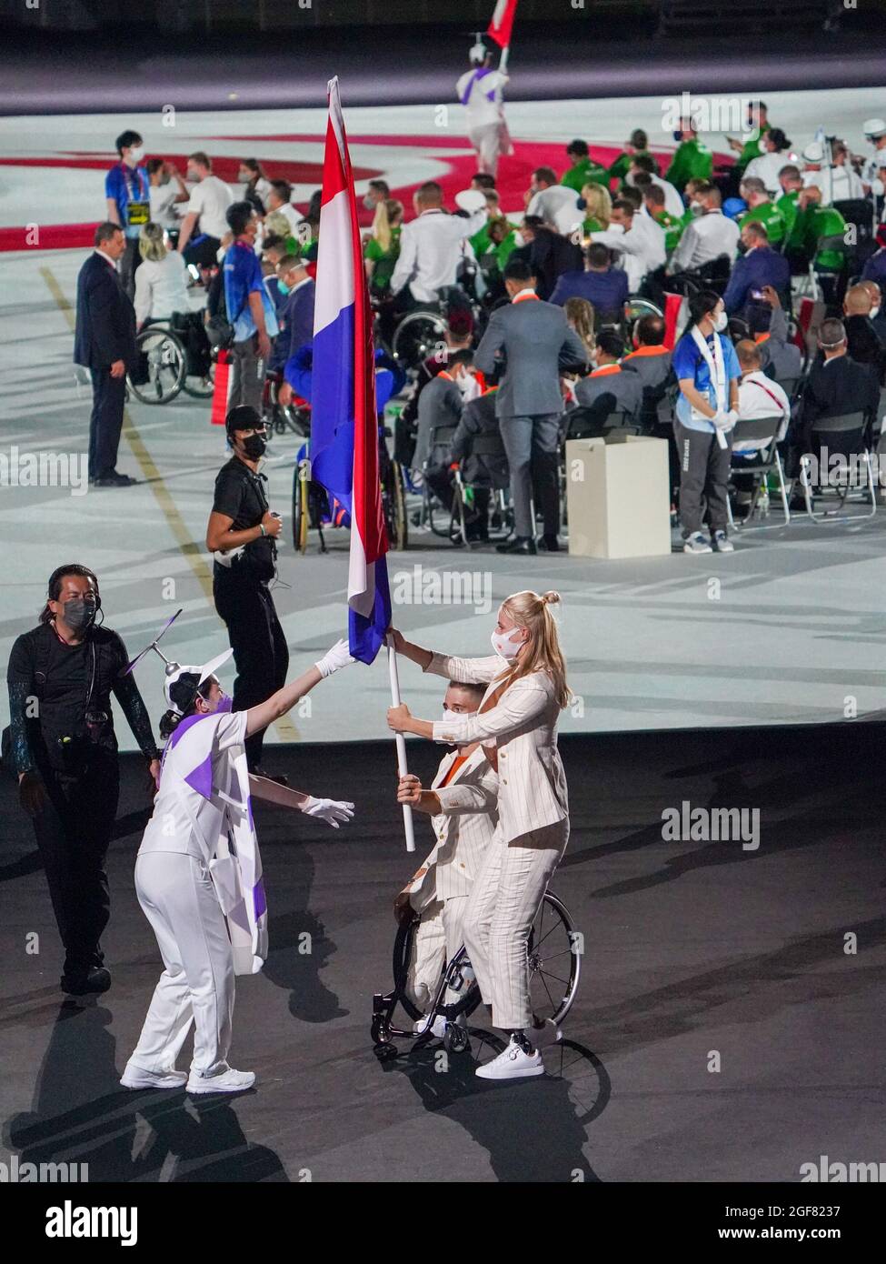 TOKYO, JAPAN - AUGUST 24: Jetze Plat of the Netherlands and Fleur Jong ...
