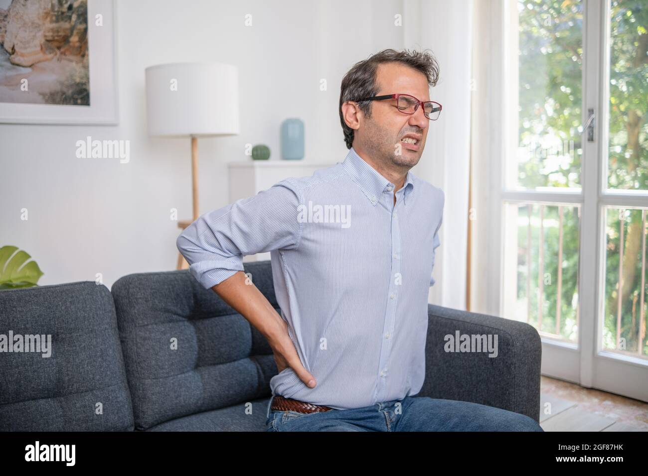 Hip pain spine hi-res stock photography and images - Alamy